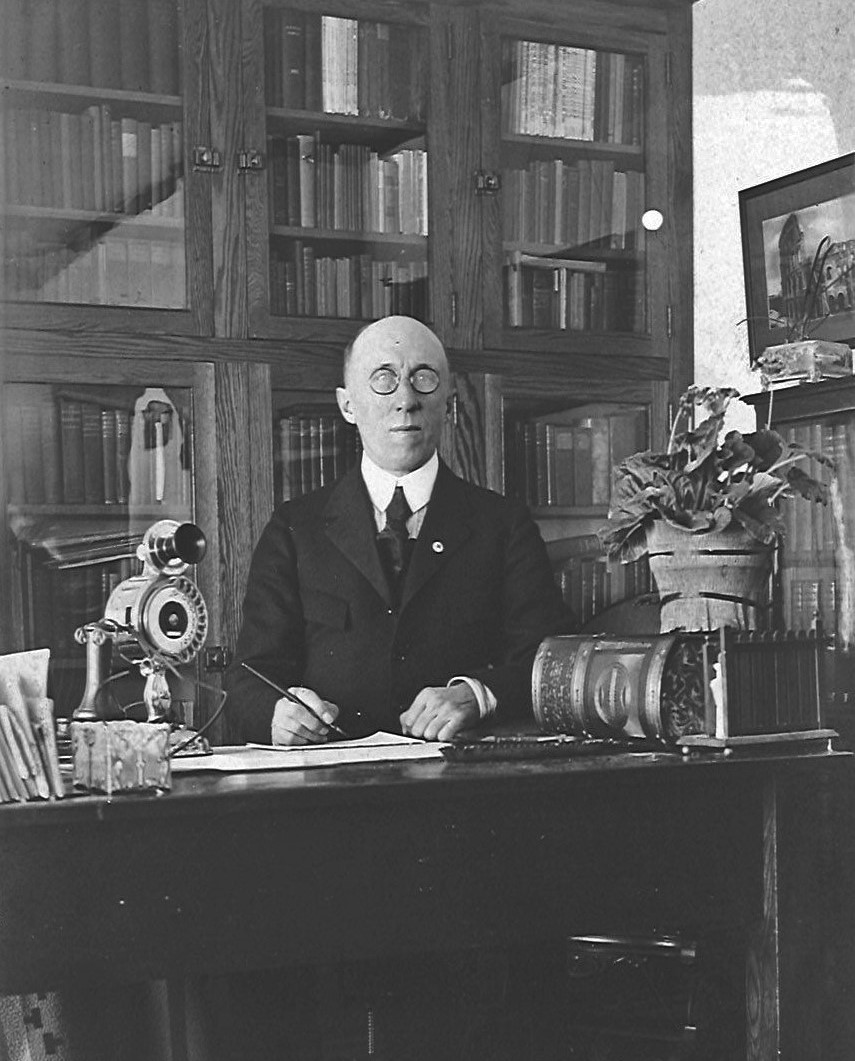 Training Teachers – Origins Online